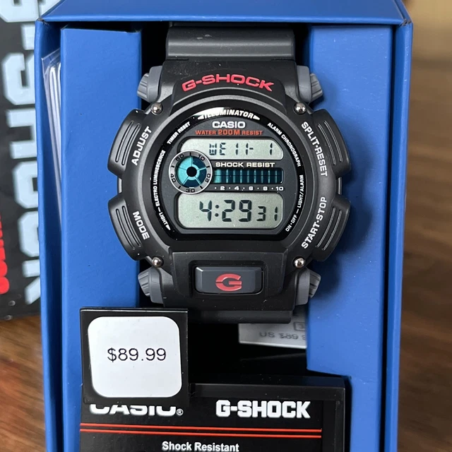 OROLOGIO DA UOMO CASIO G-Shock NERO/ROSSO Illuminator - DW9052 prezzo al dettaglio: $90 EUR 20 ...