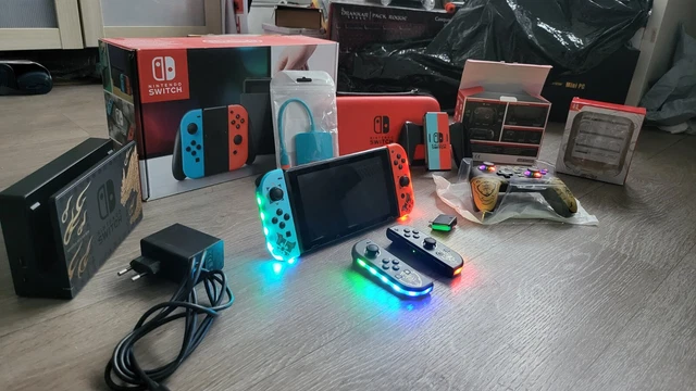 NINTENDO SWITCH + 1000 jeux + manette zelda rgb + joycon zelda rgb ...