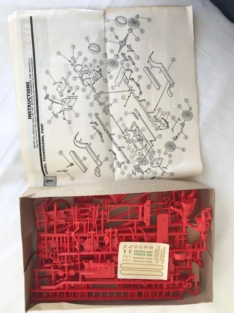 AIRFIX 1914 DENNIS Fire Engine kit complete with transfers (1/32 scale ...