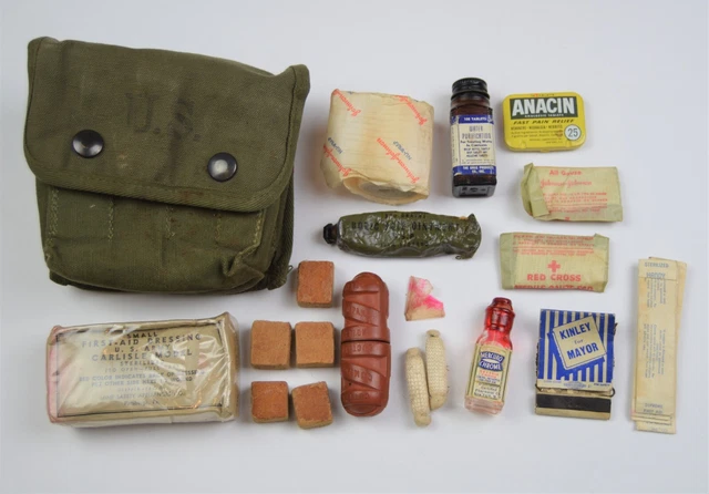 WW2 WWII U.S. Army USMC M2 Jungle First Aid Pouch 1945 with contents £8 ...