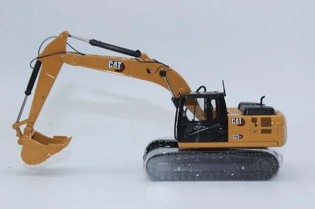 DIECAST MASTERERS 85675 Caterpillar 323 GX Excavateur Kettenbagger 1:50 ...
