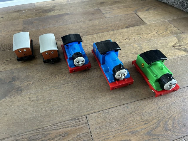 GOLDEN BEAR THOMAS The Tank Engine And Friends Percy, Edward, Annie Clarabel £10.00 - PicClick UK