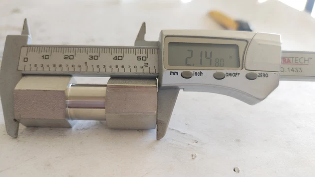 SWAGELOK SS-4C4-10 STAINLESS Steel Poppet Check Valve FNSP £91.48 ...