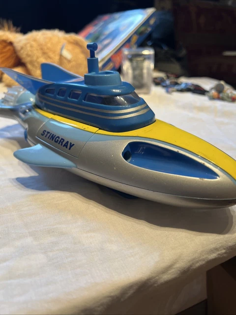 STINGRAY , GERRY Anderson 60s Tv Show + Rare 1992 Item+2 Figures And ...