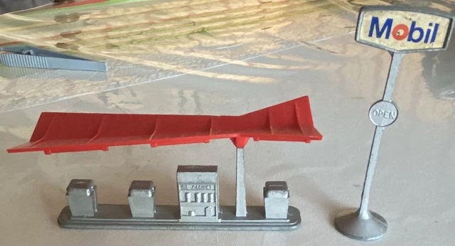 LONE STAR ‘’IMPY’’ Mobile Service Station 🚉 Oil Pump Scale 1/59 £30.32 ...