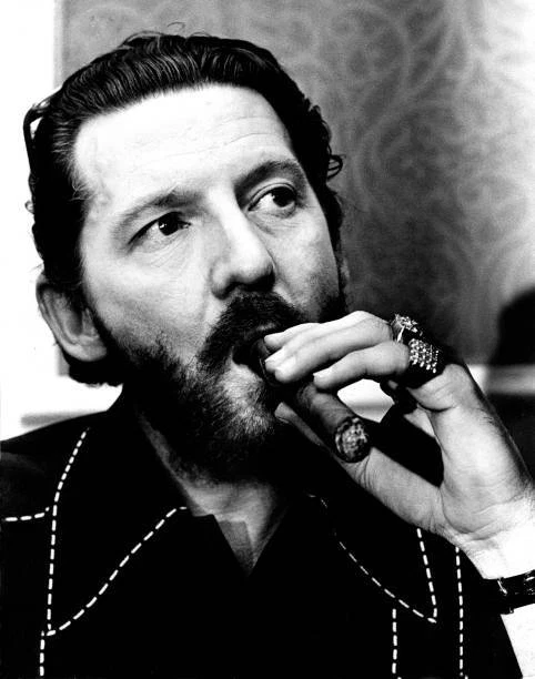 JERRY LEE LEWIS Posed Smoking A Cigar Backstage 1972 OLD PHOTO 3 EUR 6 ...