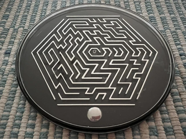 VINTAGE MERCURY MAZE Game Loncraine Broxton & Partners Ltd £19.00 ...