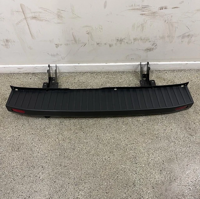 GENUINE 2022 FORD Transit Mk8 Rear Bumper Step Bumper And Cover £179.00 ...