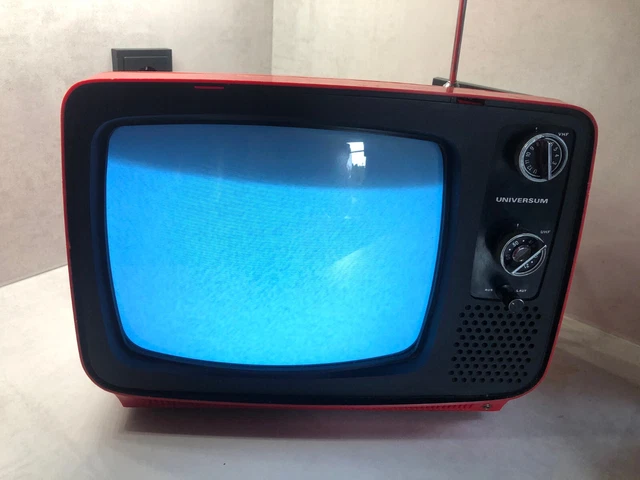 QUELLE UNIVERSUM SK-3256 TV s/w Fernseh-Empfänger, funktionsfähig, 31 ...