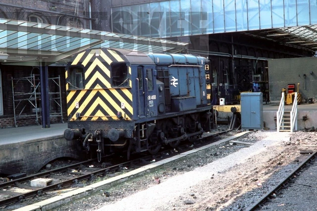 35MM SLIDE BR British Rail Diesel Loco Class 08 08468 Chester 1986 ...
