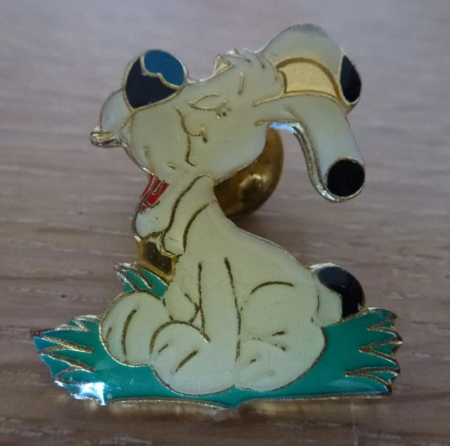 IDEFIX PIN'S MÉTAL 3cm Asterix Obelix Gaulois Aventures D'occase TBE ...