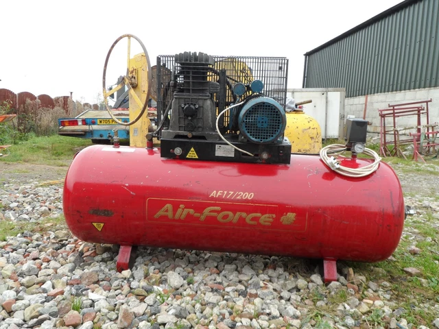 AIR-FORCE AF17/200 LARGE RED AIR COMPRESSOR 240 volt IDEAL FOR WORKSHOP ...