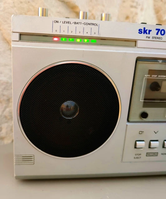 SKR 700 RFT DDR Stereo Kassettenrecorder Radiorecorder Stern EUR 149,00 ...