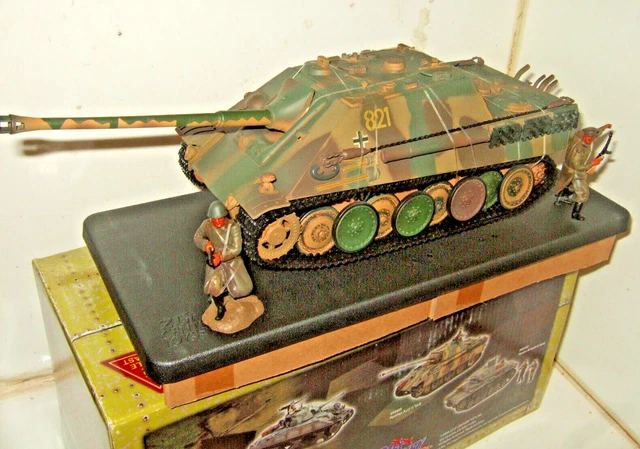 ULTIMATE SOLDIER 99327 German Jagdpanther Tank Destroyer & 2 men in 1: ...