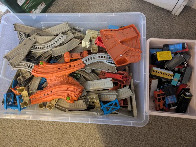 LARGE BUNDLE OF Thomas And Friends Trackmaster - Track, Engines, and ...