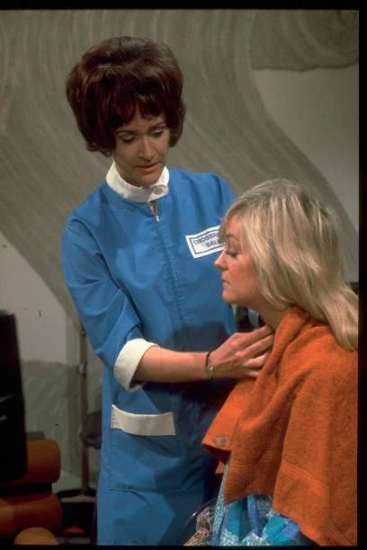 ACTRESSES SUSAN HANSON And Zeph Gladstone In Character 1972 OLD TV ...