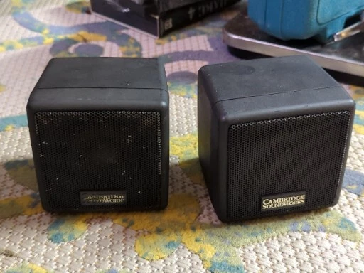 CAMBRIDGE SOUNDWORKS SET OF 2 ENSEMBLE IV SPEAKERS BY HENRY KLOSS 4x4 £ ...