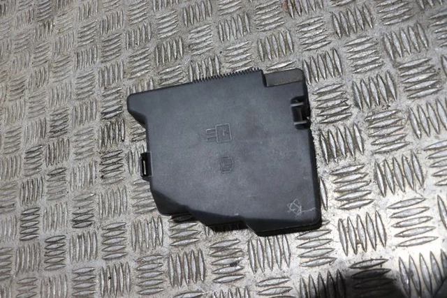 FORD TRANSIT COURIER Mk1 Sport Engine Bay Fuse Box Cover 2014-2017 ...