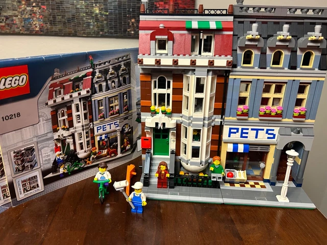 LEGO CREATOR PET Shop Set 10218 - Modular Building w/Manuals ...