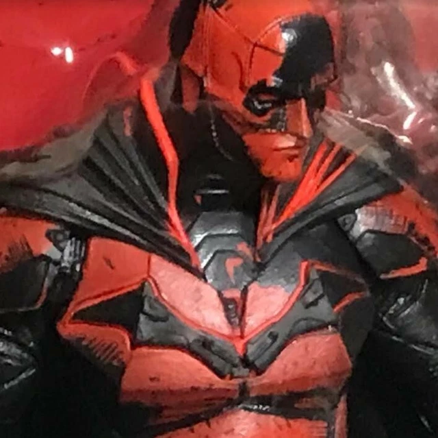 DC MULTIVERSE GOLD Label THE BATMAN 12” Inch Statue Walmart Exclusive ...