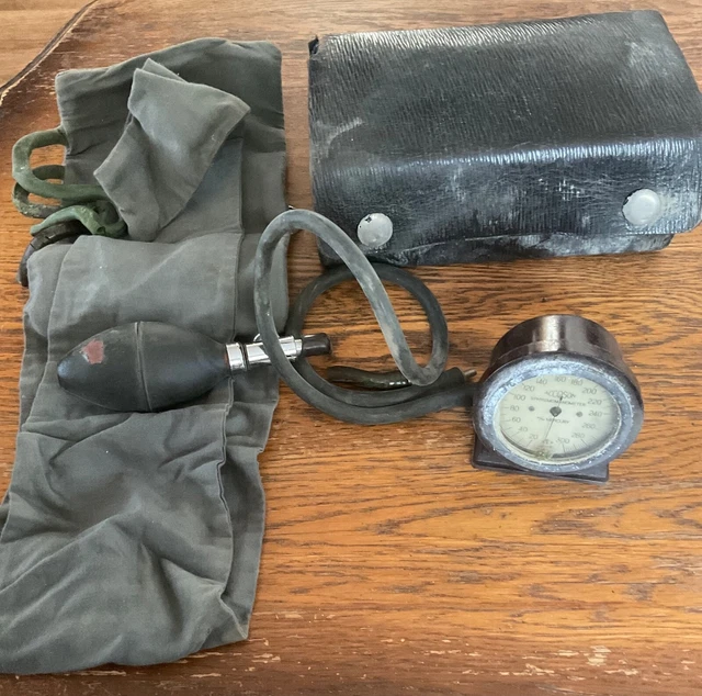 ANTIQUE MEDICAL BRITISH Accoson Sphygmomanometer Blood Pressure Device ...