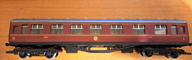 HORNBY 00 GAUGE LMS 1ST/3RD CORRIDOR MAROON COACH No.3834 NEEDS ...