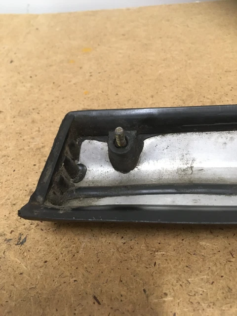 GENUINE FORD CAPRI Side Body Moulding Trim Rare To Find-Lot 5 £25.00 ...