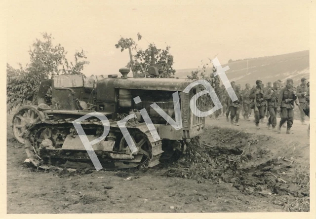 FOTO WKII 97.JÄGER-DIV. Spielhahnfeder Vormarsch Panzer Tarn бак Россия ...