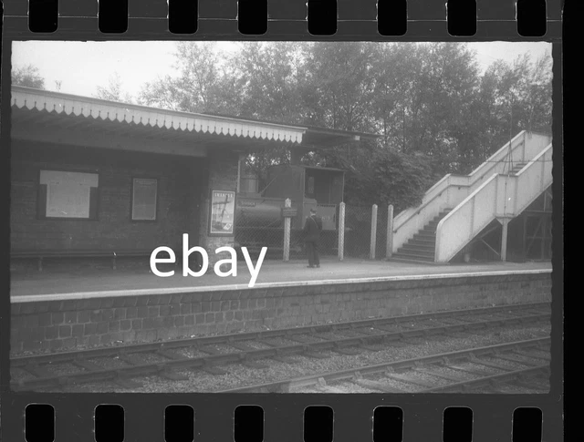 ORIGINAL 35MM NEGATIVE OF GWR WANTAGE ROAD STATION on 28/9/58. £4.87 ...