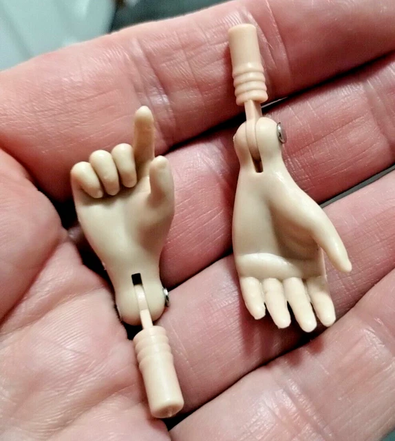 VINTAGE ACTION MAN Interest 1/6 Scale Replacement Hands, For Action ...