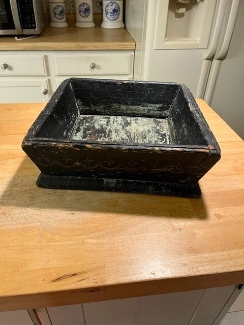 EARLY 1800S APPLE Box In Two Shades Of Blue Paint With Gold Stenciling ...