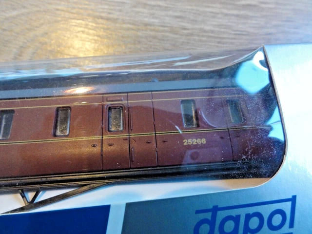 2 X DAPOL Coaches 4P-010-040 57ft Stanier Non Corridor Brake Coaches ...