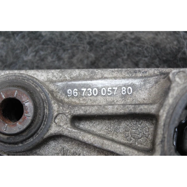 9673005780 SUPPORTO CAMBIO Motore Citroen Ds3 1.6 Hdi 112Cv EUR 20,00 ...