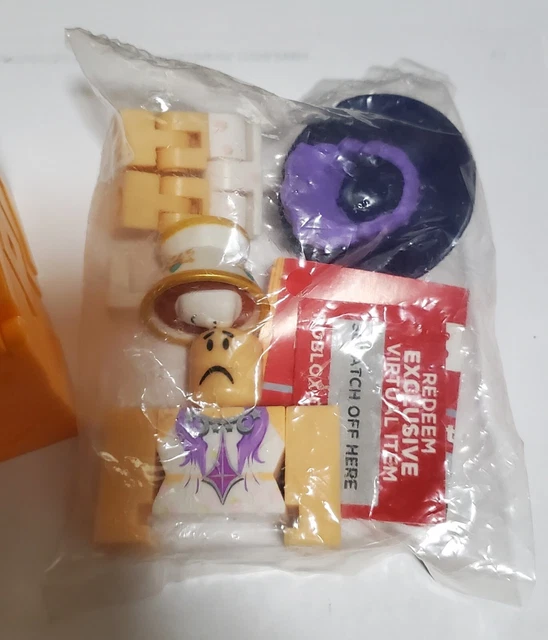 ROBLOX ACTION SERIES 5 Titanic Socialite Figure W/ Code Unopened ...