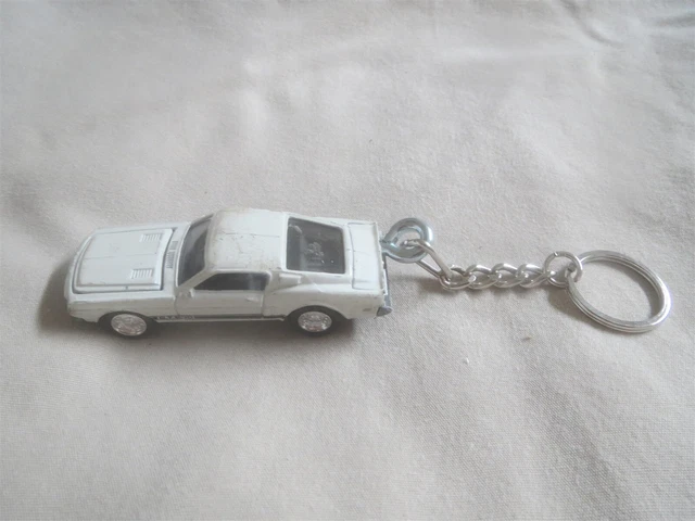 1968 FORD MUSTANG Shelby Gt500 Fastback Diecast Model Keychain White ...