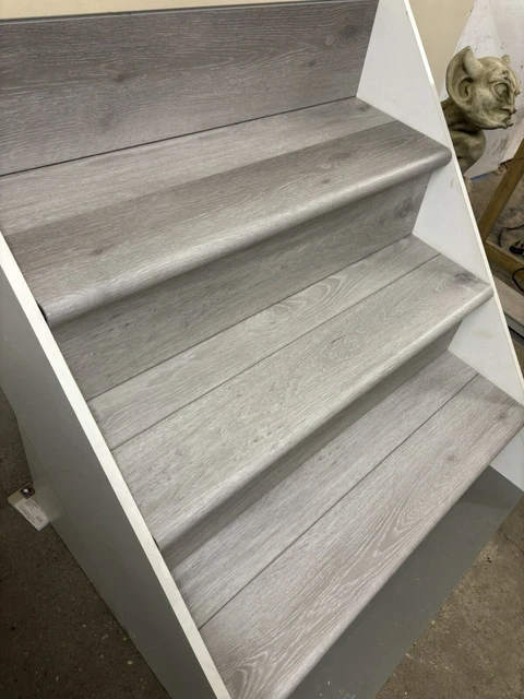NEW LUXURY STAIR Cladding Kit 13 Treads And Risers LVT Ridged Core LUNAR OAK £665.00 - PicClick UK