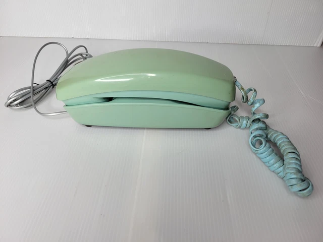 VINTAGE TEAL BLUE Green Bell System Western Electric Trimline Phone ...