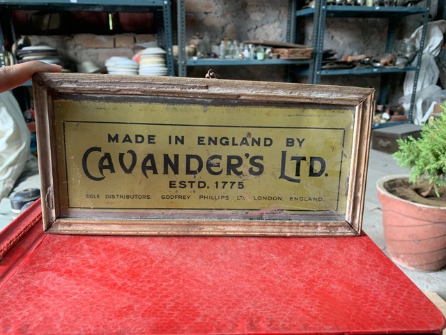 ENGLAND VINTAGE CAVENDER'S LTD. Cigarettes Adv. Lithograph Tin Box Sign ...