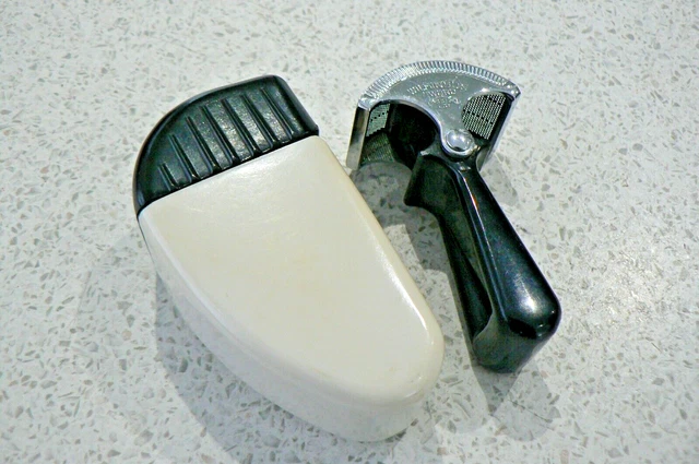 WILKINSON SWORD VINTAGE MENS TRAVEL RAZOR In BAKELITE CASE - VGC ...