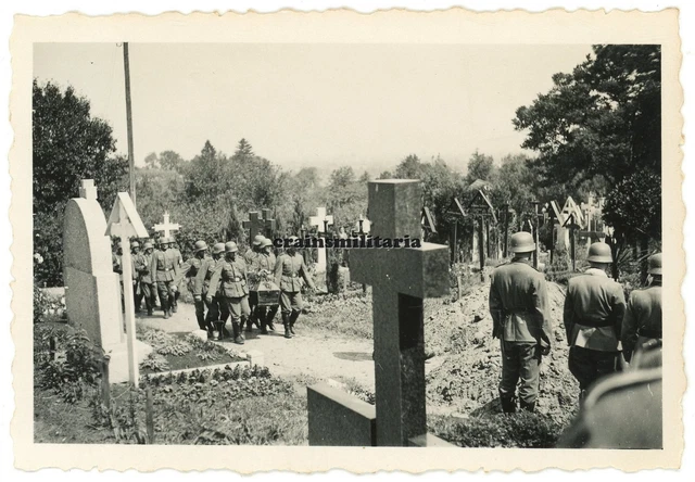ORIG. FOTO 218.ID Beerdigung im Friedhof GÉRARDMER Vosges Frankreich 1940 EUR 13,50 - PicClick DE
