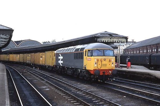 ORIGINAL COLOUR SLIDE of ex works 56016 BR class 56 diesel loco £2.25 ...