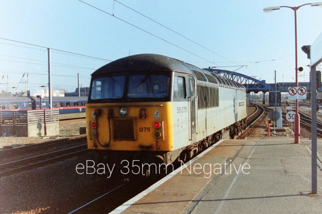 DIESEL CLASS 56 56075 Locomotive Peterborough 17/2/98 35mm Railway ...