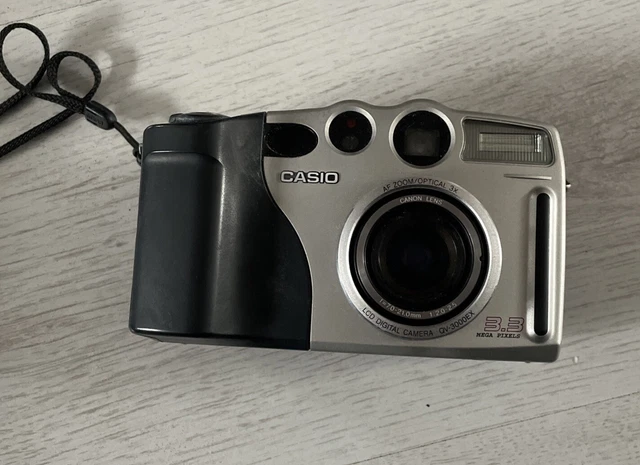 CASIO QV-300EX ++ frühe Digicam von 2000 +++ Seltenes Sammlerstück ...