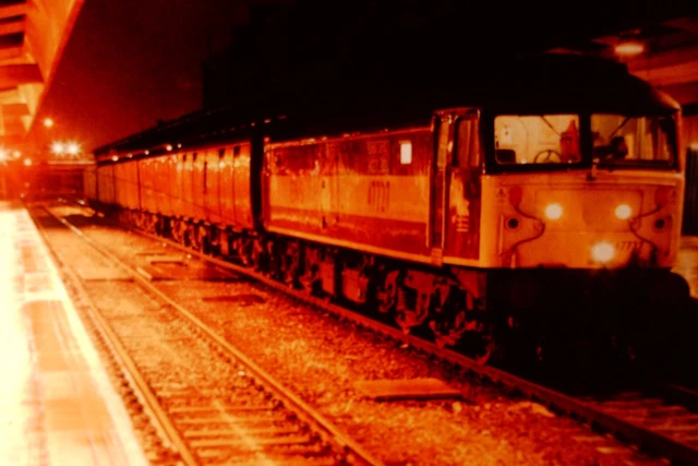 BRITISH RAIL BR Diesel Loco 47727 Railway Slide Ref 2555 £3.99 ...