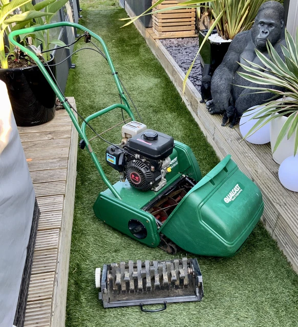 QUALCAST CLASSIC 35S Petrol Self Propelled Cylinder Lawn Mower ...