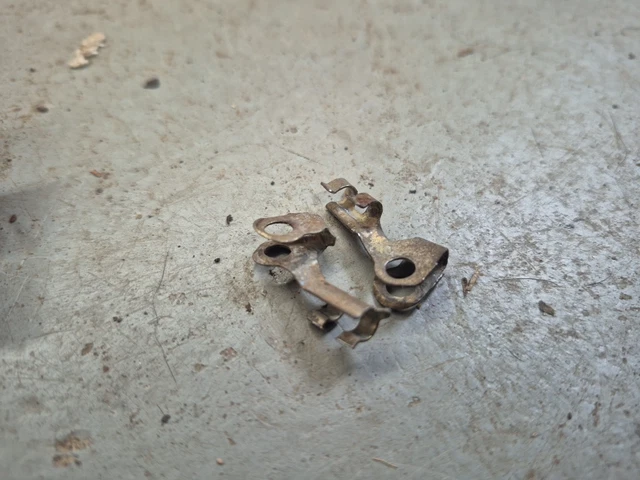 HOLDEN HQ HJ HX HZ WB Ute/Panel Van Lower Tailgate Locking Rods And ...