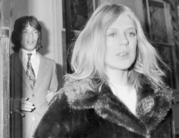 SINGER MICK JAGGER And Marianne Faithfull Magistrates Court 1969 Old ...