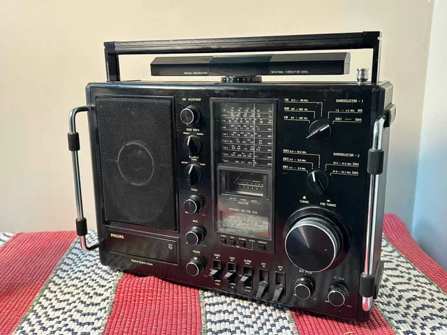 PHILIPS AL 990 Shortwave Receiver Radio (AM/FM/SW) Vintage 1980s £275. ...