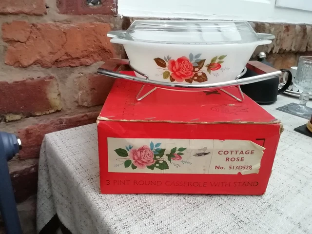 VINTAGE BOXED JAJ Pyrex Cottage Rose 3 Pint Round Casserole Dish With ...