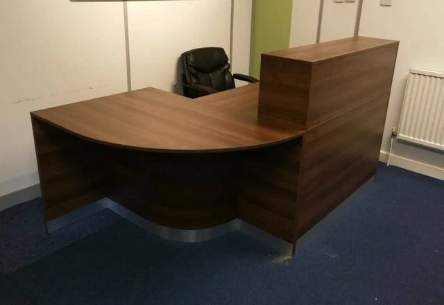 RECEPTION DESK OFFICE Walnut Curved Corner Unit Aluminium Plinth Desk ...